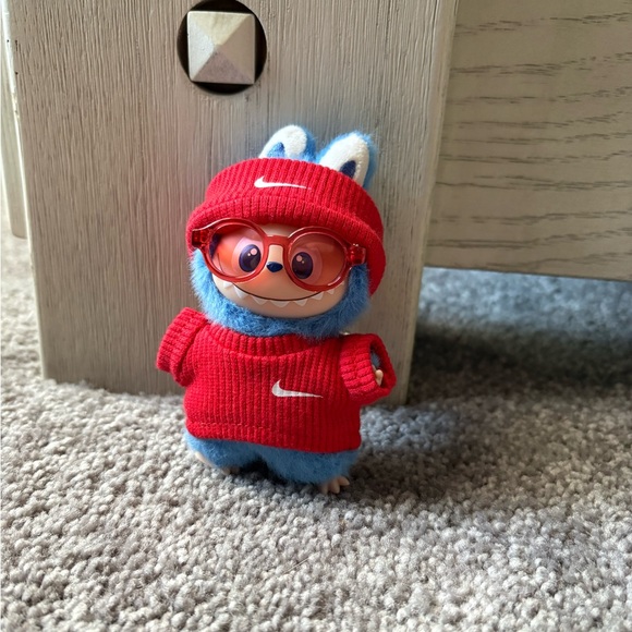 Labubu | Toys | Red Sporty Outfit For Mini Labubu Pin For Love Size ...